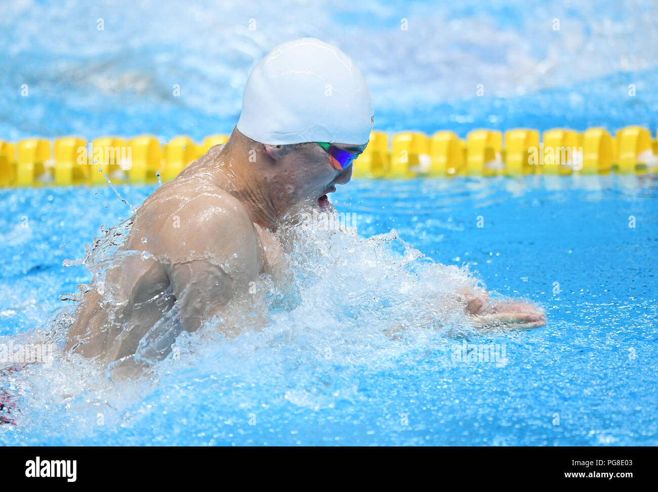 Jakarta, Indonesia. 24th Aug, 2018. Sun Jiajun of China competes during ...