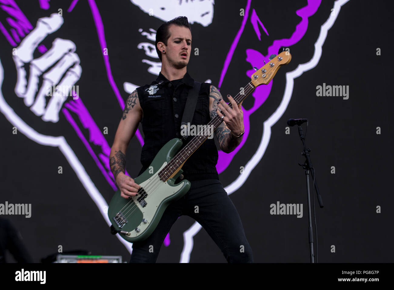 Creeper band hi-res stock photography and images - Alamy