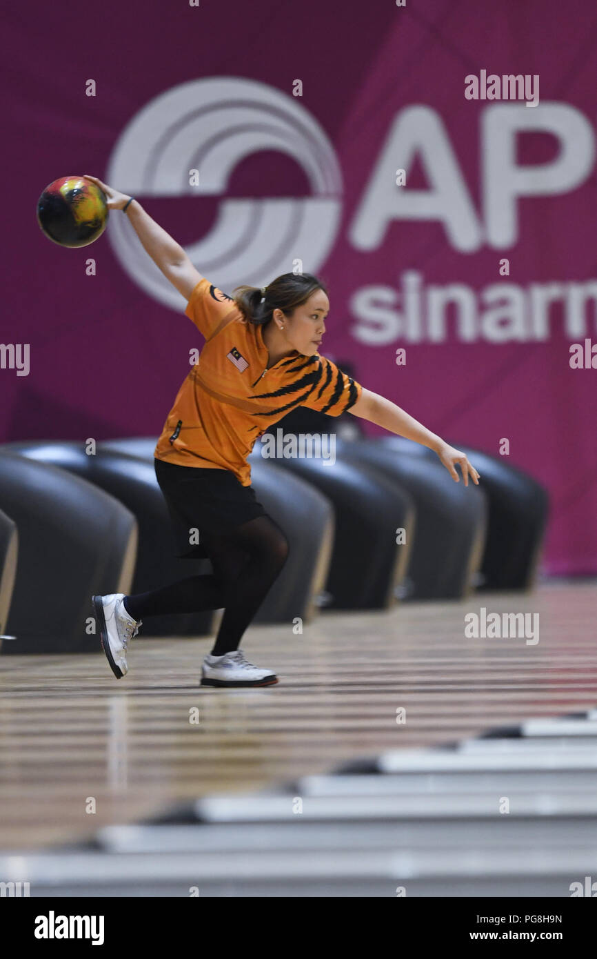 Palembang, Indonesia. 24th Aug, 2018. Sin Li Jane of Malaysia competes ...