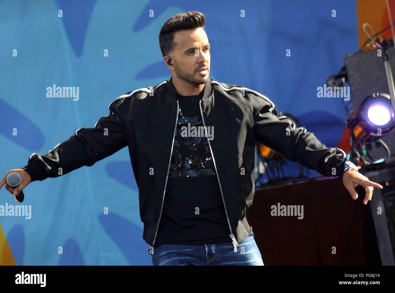 New York City, New York, USA. 24th Aug, 2018. Singer LUIS FONSI ...