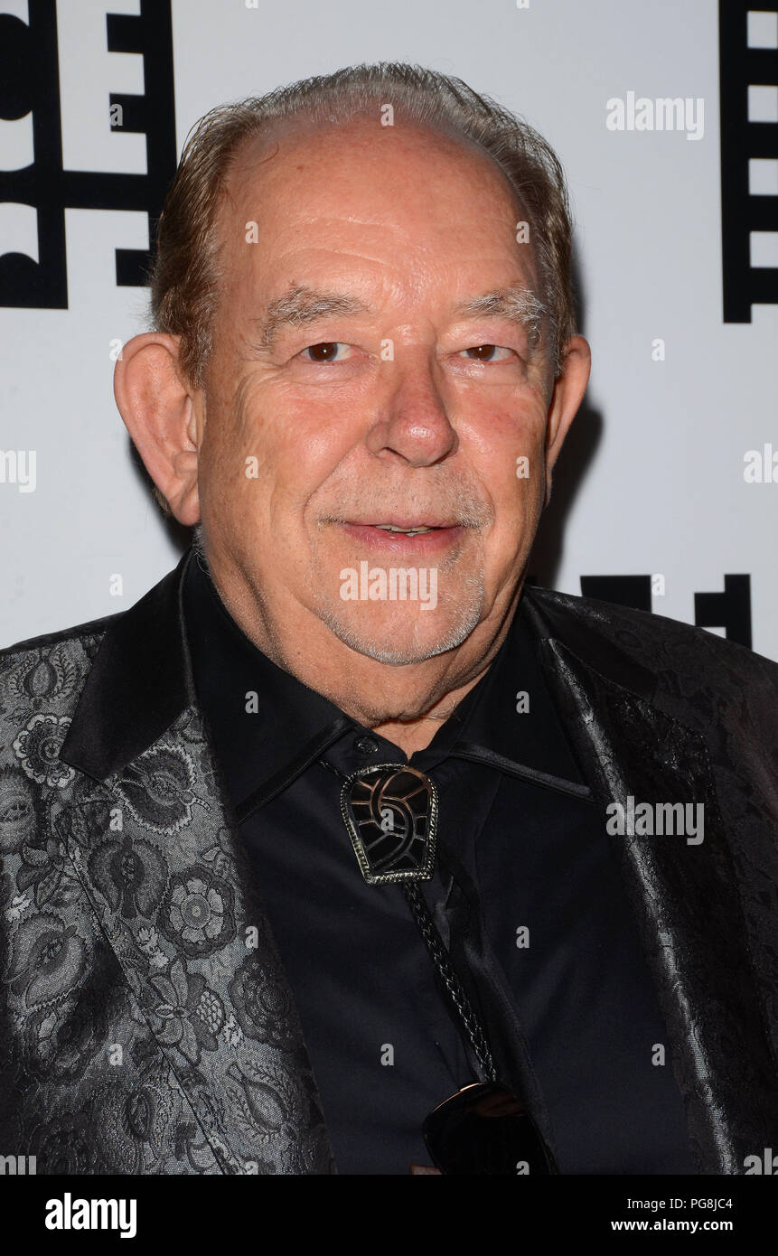 Robin leach hi-res stock photography and images - Alamy