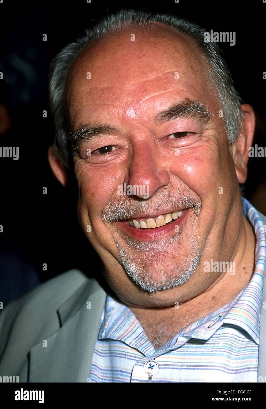 Robin leach hi-res stock photography and images - Alamy