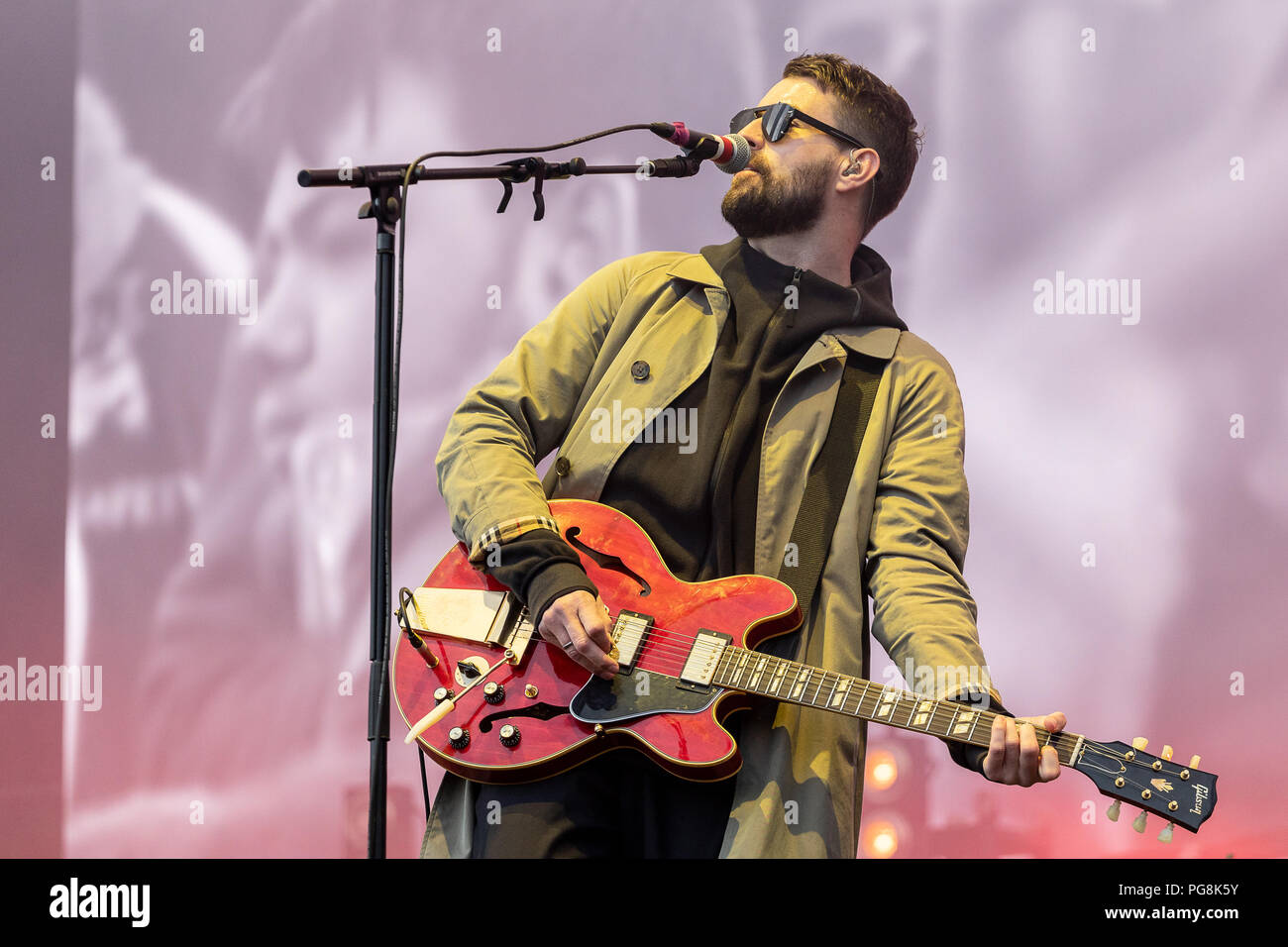 Liam fray singer hi-res stock photography and images - Alamy