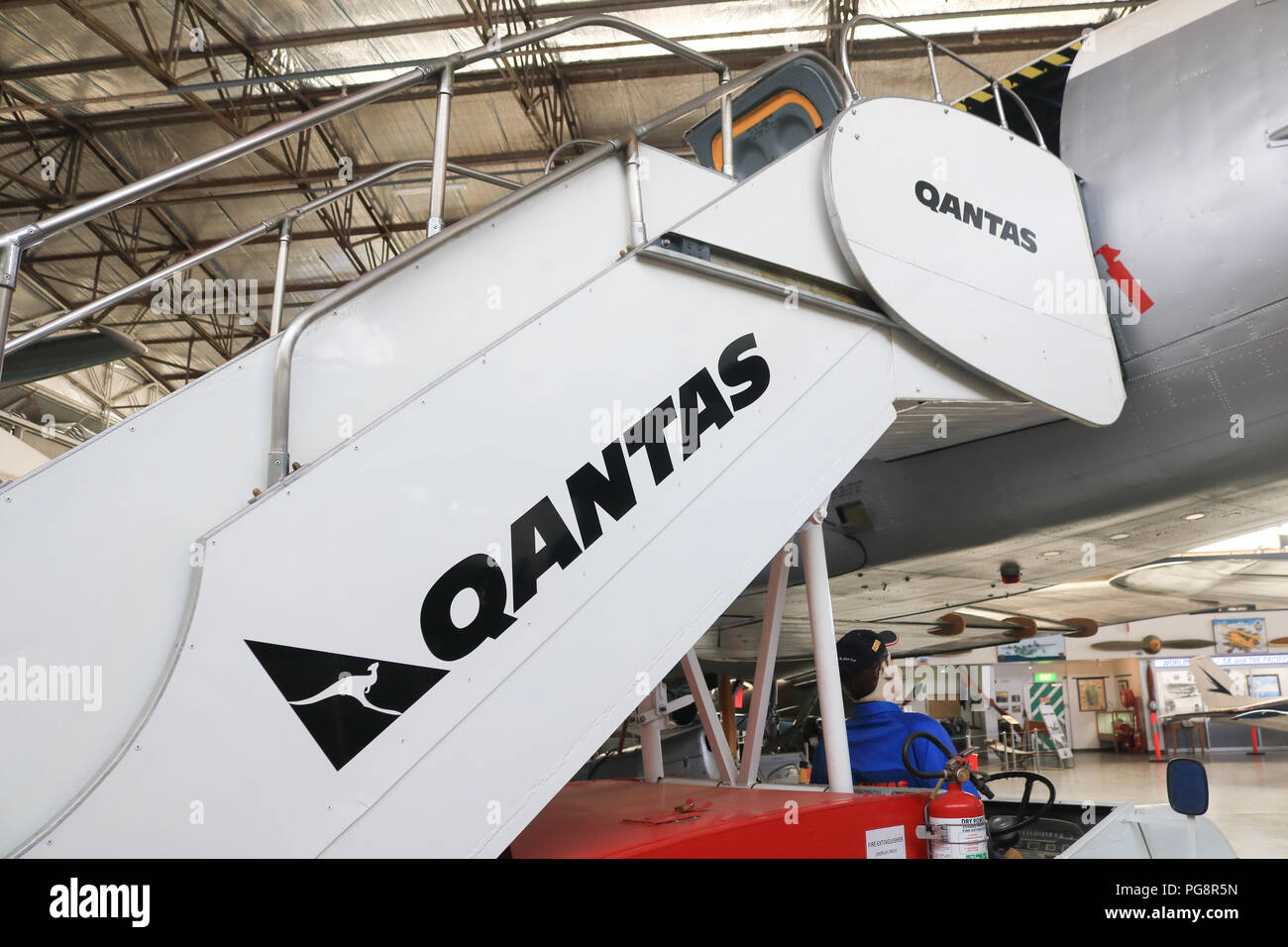 Qantas signage hi-res stock photography and images - Alamy
