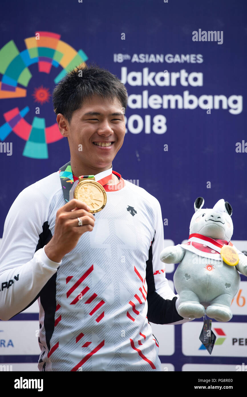 Jakarta, Indonesia. 25th Aug, 2018. Gold medalist Nagasako Yoshitaku of ...