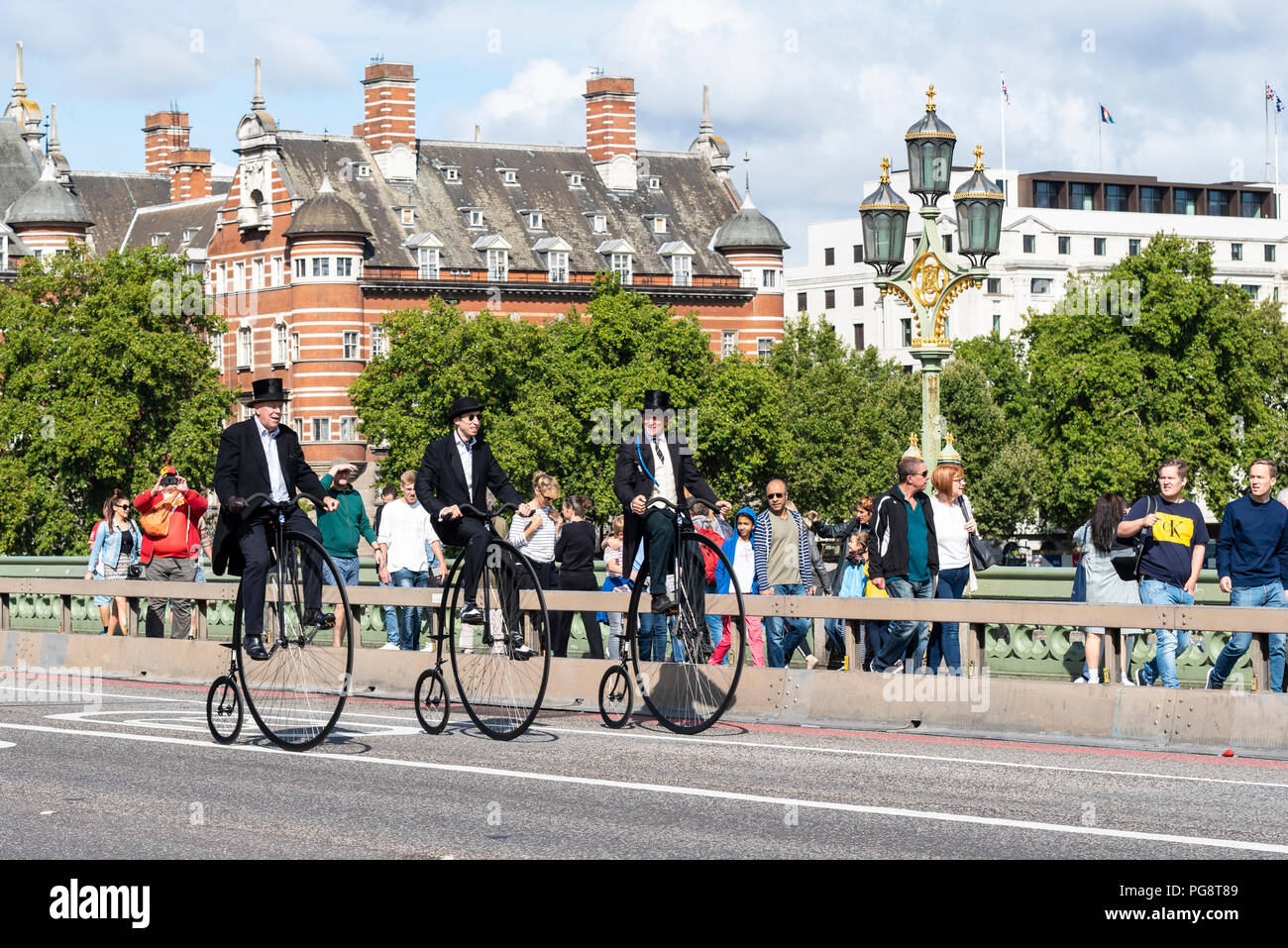 Penny farthings hi-res stock photography and images - Alamy