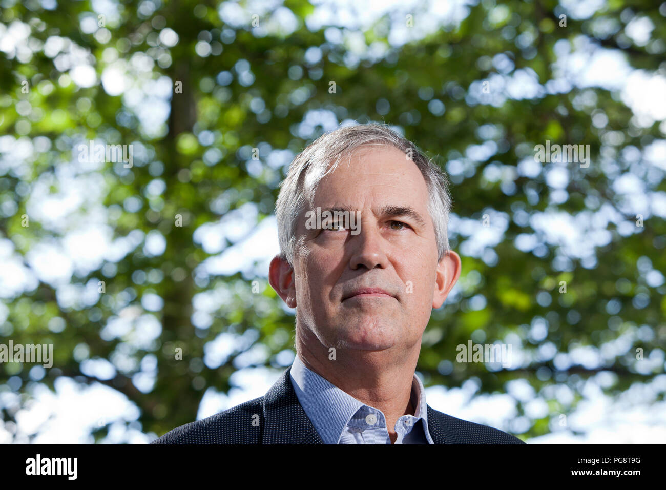 News editor hi-res stock photography and images - Alamy