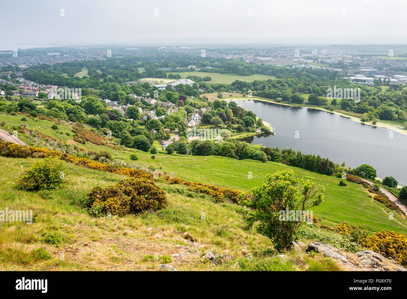 Duddingston loch hi-res stock photography and images - Alamy