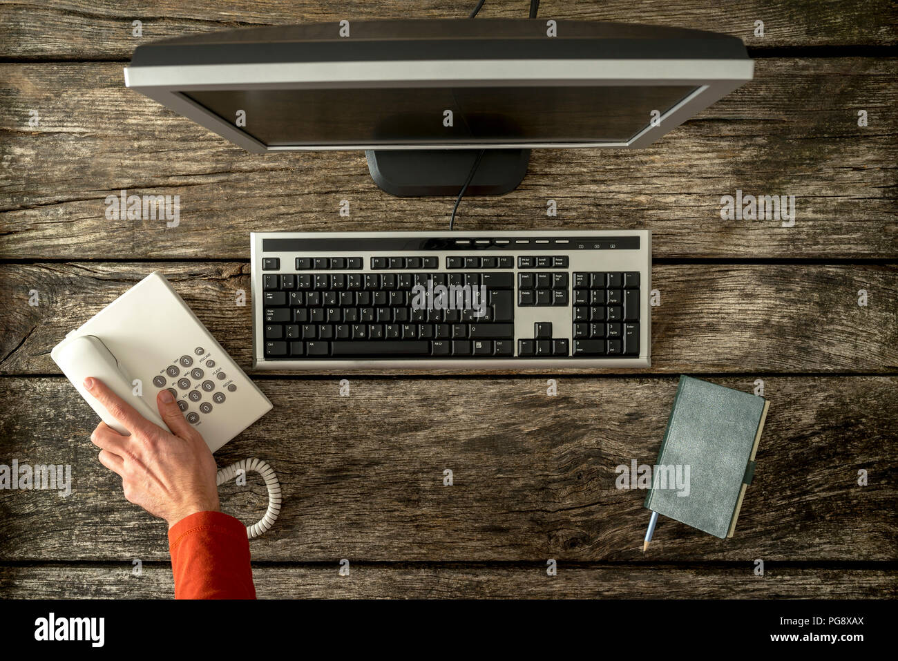 Person using old style computer hi-res stock photography and images - Alamy
