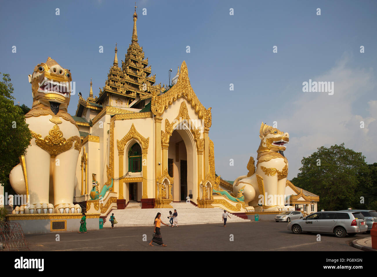 West gate, Shwedagon pagoda, Yangon, Myanmar, Asia Stock Photo - Alamy