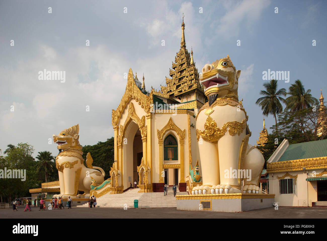 Myanmar gate hi-res stock photography and images - Alamy
