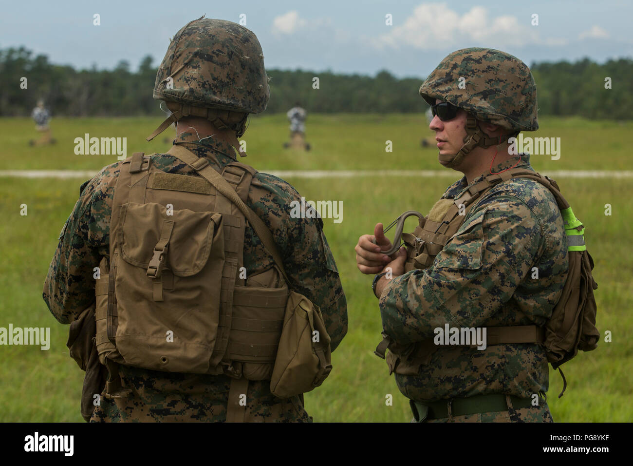 Marathon targets hi-res stock photography and images - Alamy