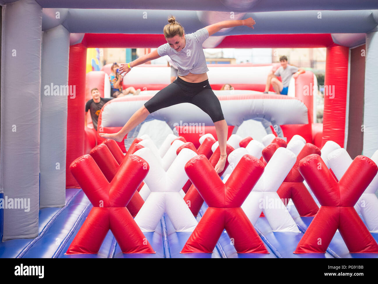 300 metre long inflatable obstacle course hi-res stock photography and ...