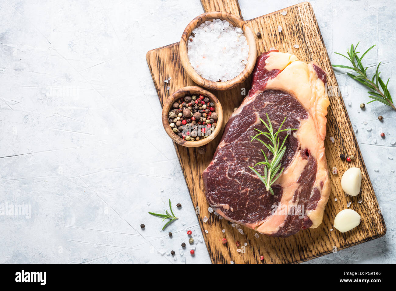 Meat beef top view hi-res stock photography and images - Alamy