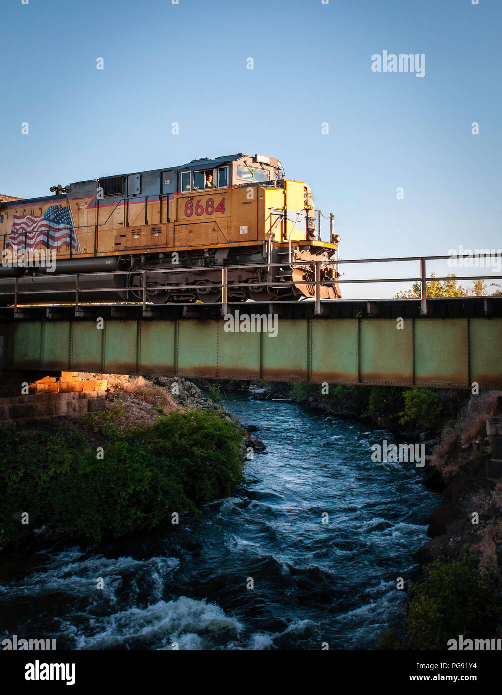 Union pacific railroad bridge hi-res stock photography and images - Alamy