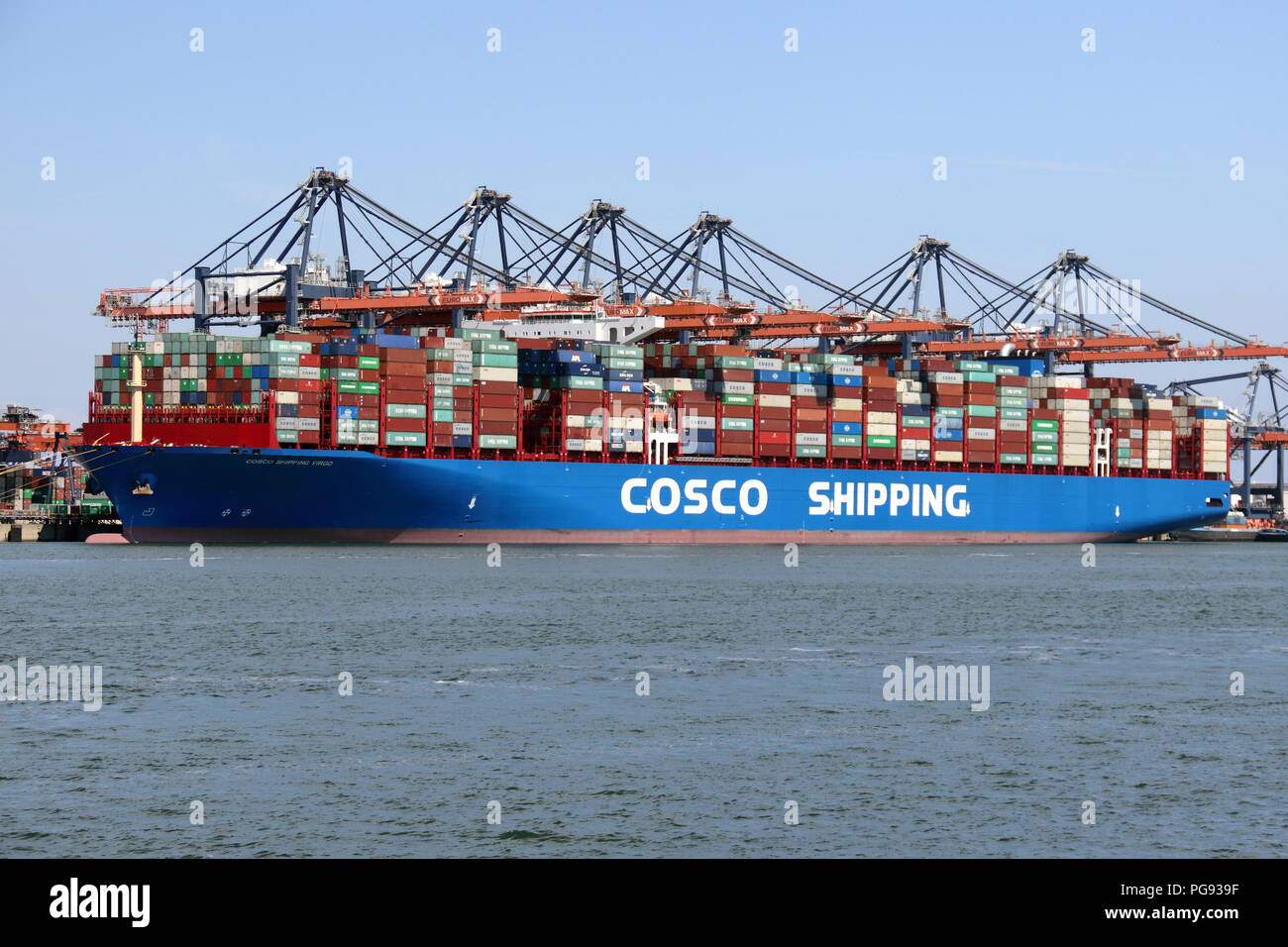 The large container ship COSCO Shipping Virgo will be loaded on 13 July ...