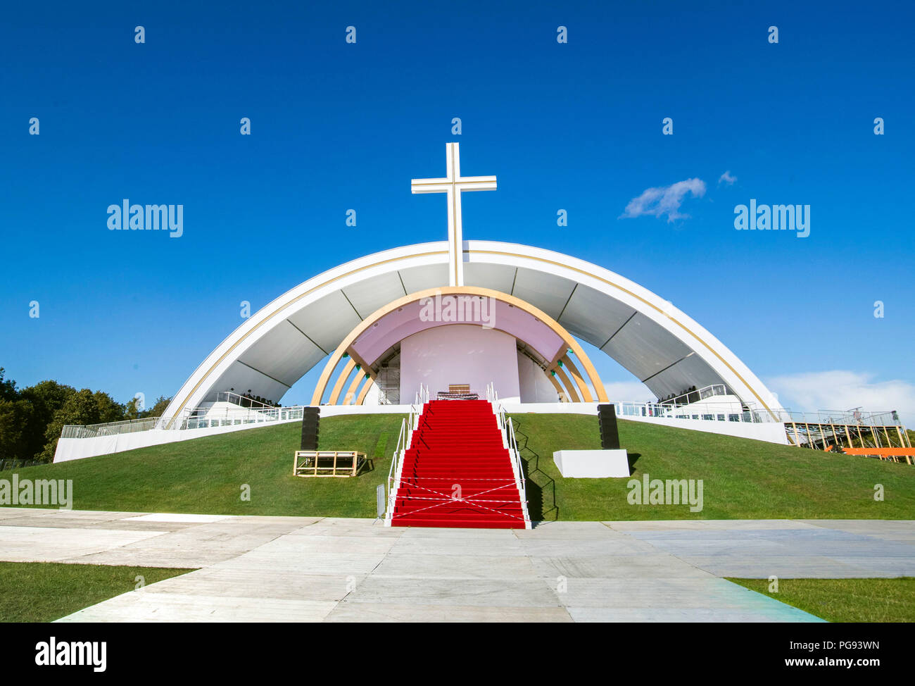 Preparations are made at Phoenix Park in Dublin ahead of Pope Francis ...
