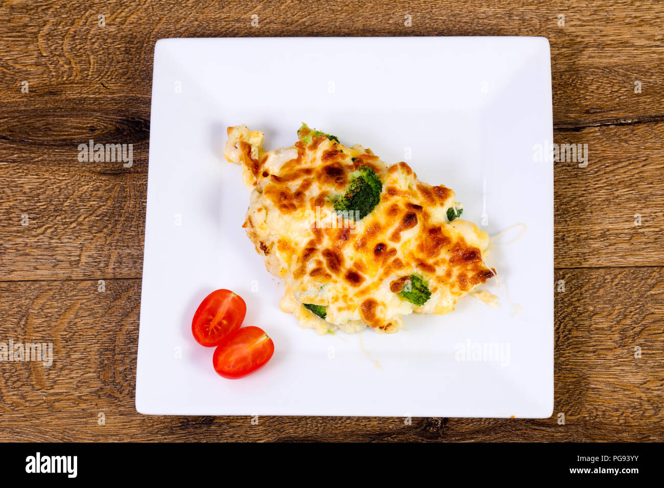 Baked chicken fillet pasta hi-res stock photography and images - Alamy