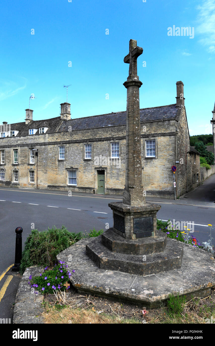 The War Memorial Cross, Northleach town, Gloucestershire, Cotswolds ...