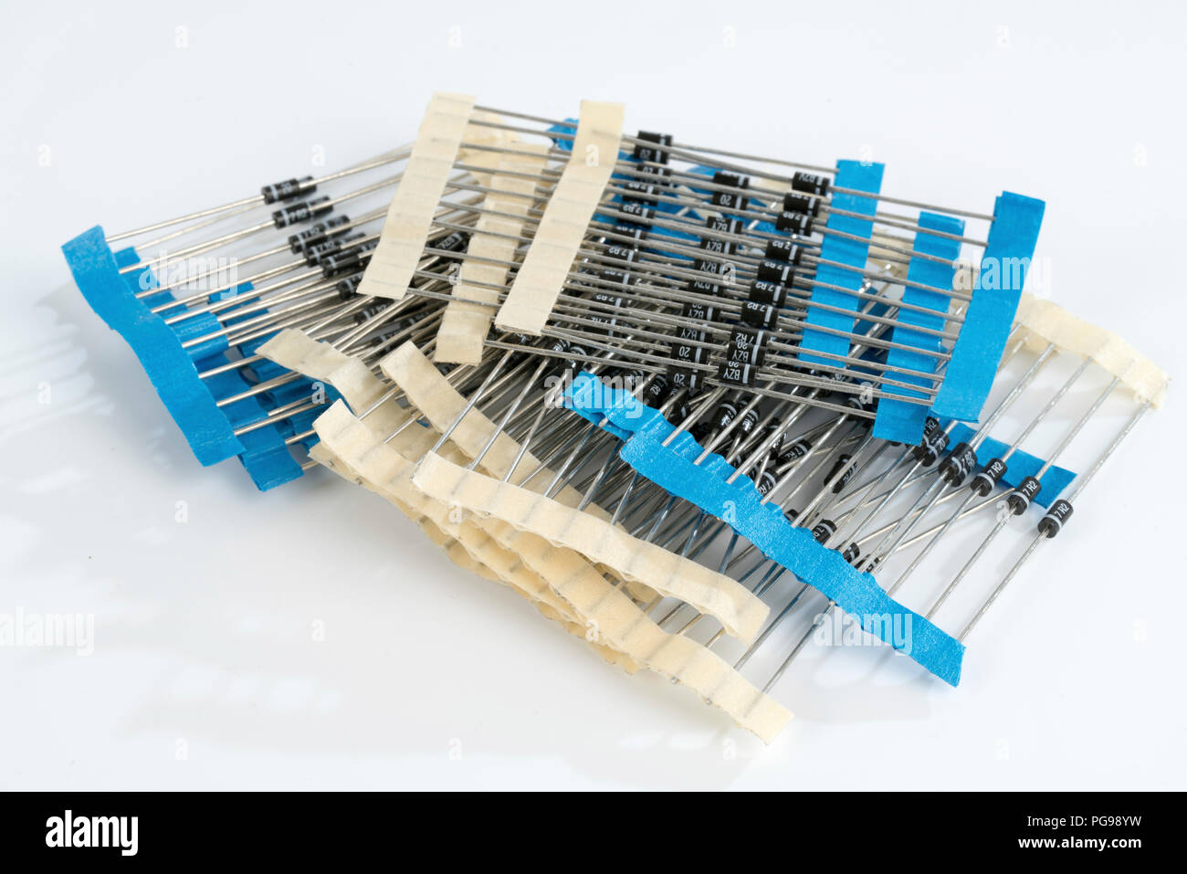 Electronic resistors hi-res stock photography and images - Alamy