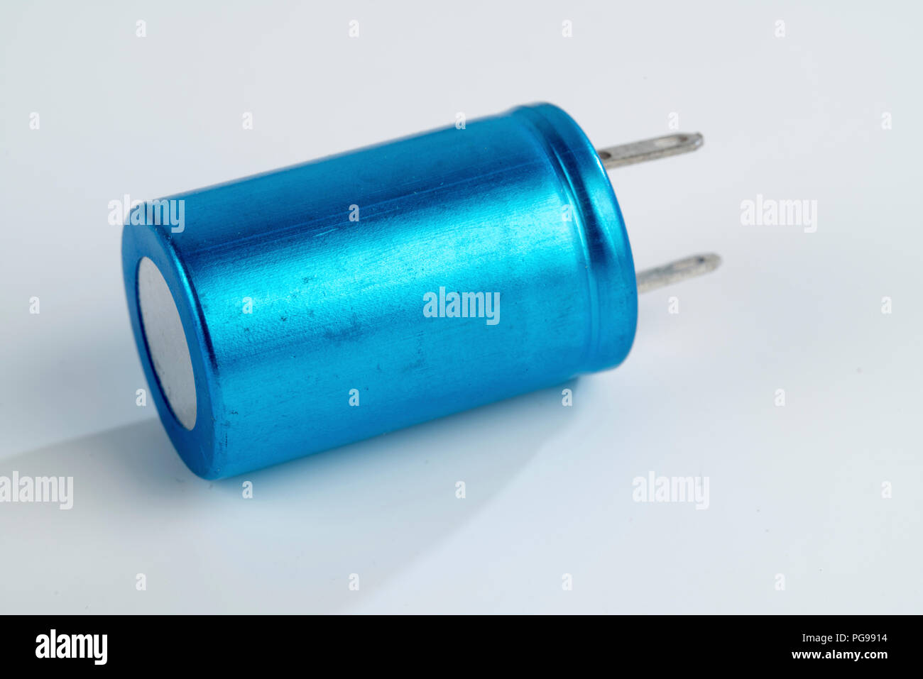 Capacitor hi-res stock photography and images - Alamy