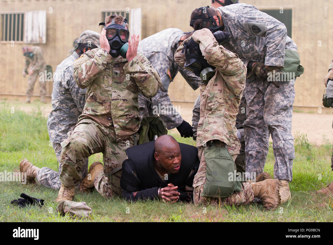 1st battalion 200th infantry regiment hi-res stock photography and ...