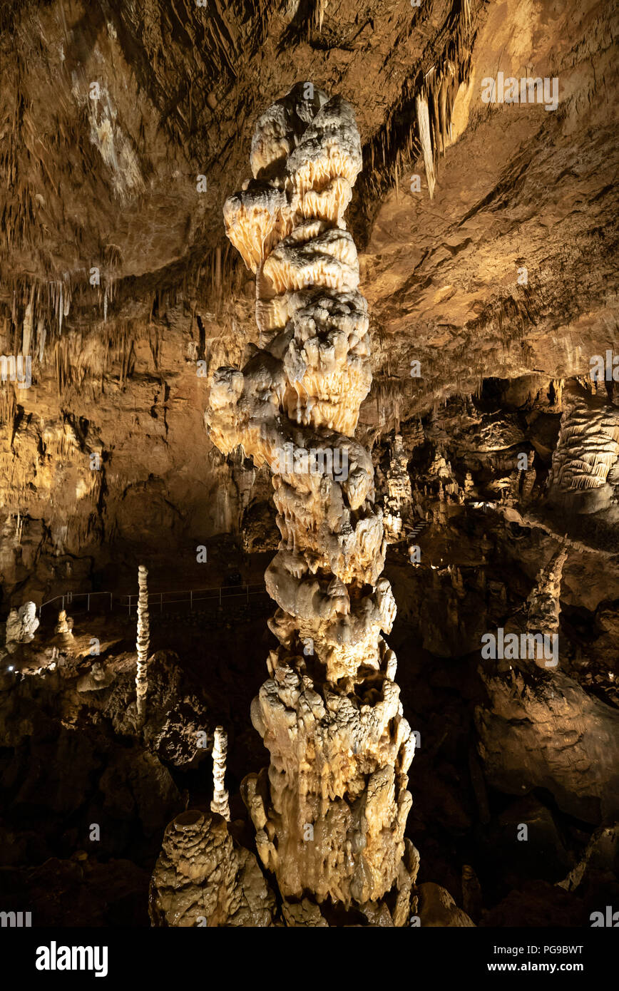 Underground rock formation hi-res stock photography and images - Alamy