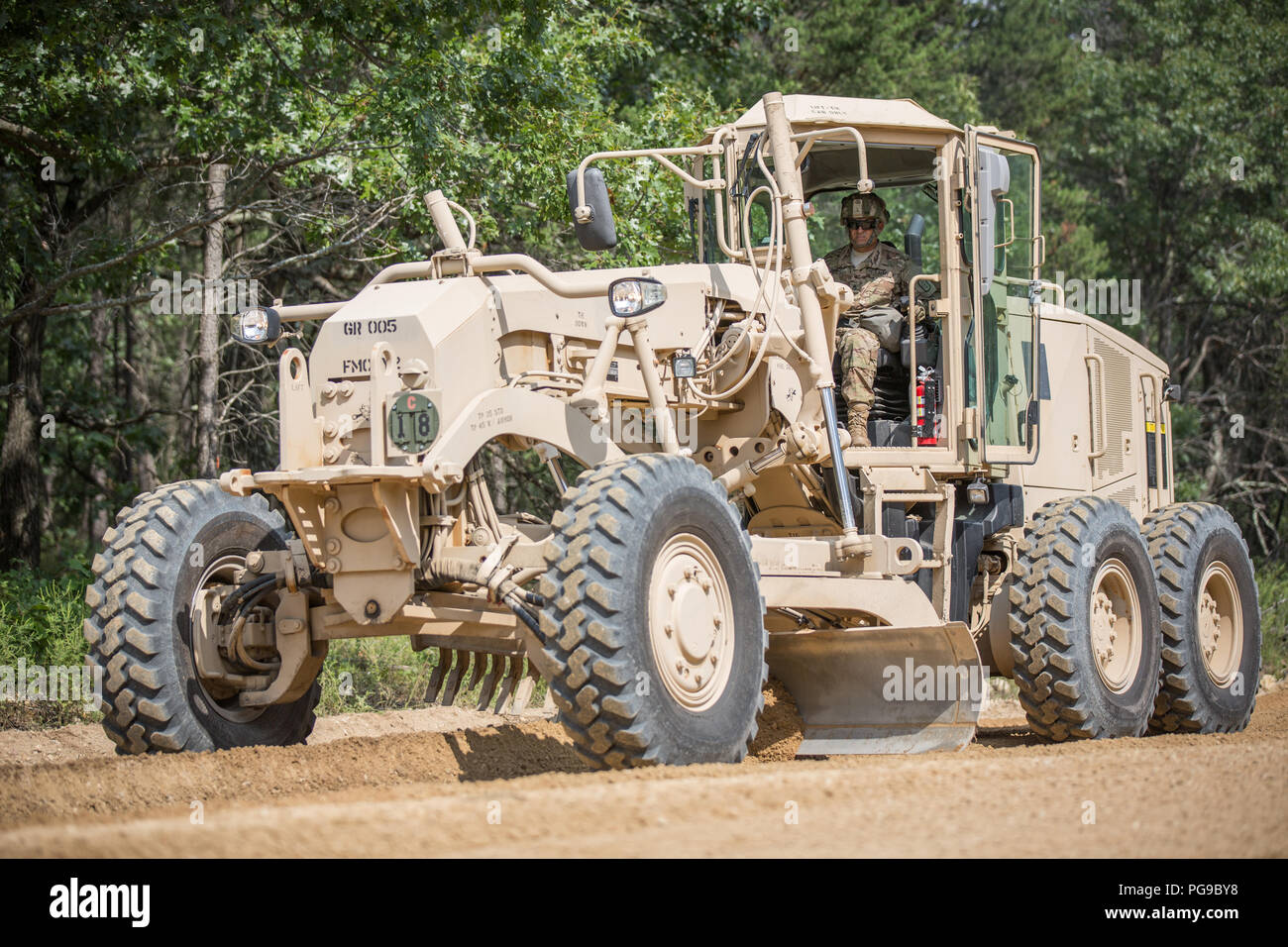 120m motor grader hi-res stock photography and images - Alamy