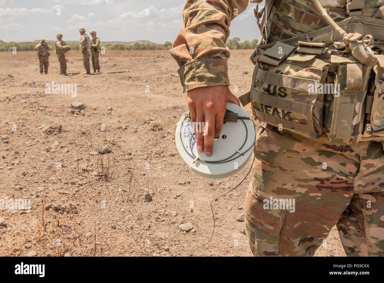 Task Force Raider combat engineer unravels detonation cord attached to ...