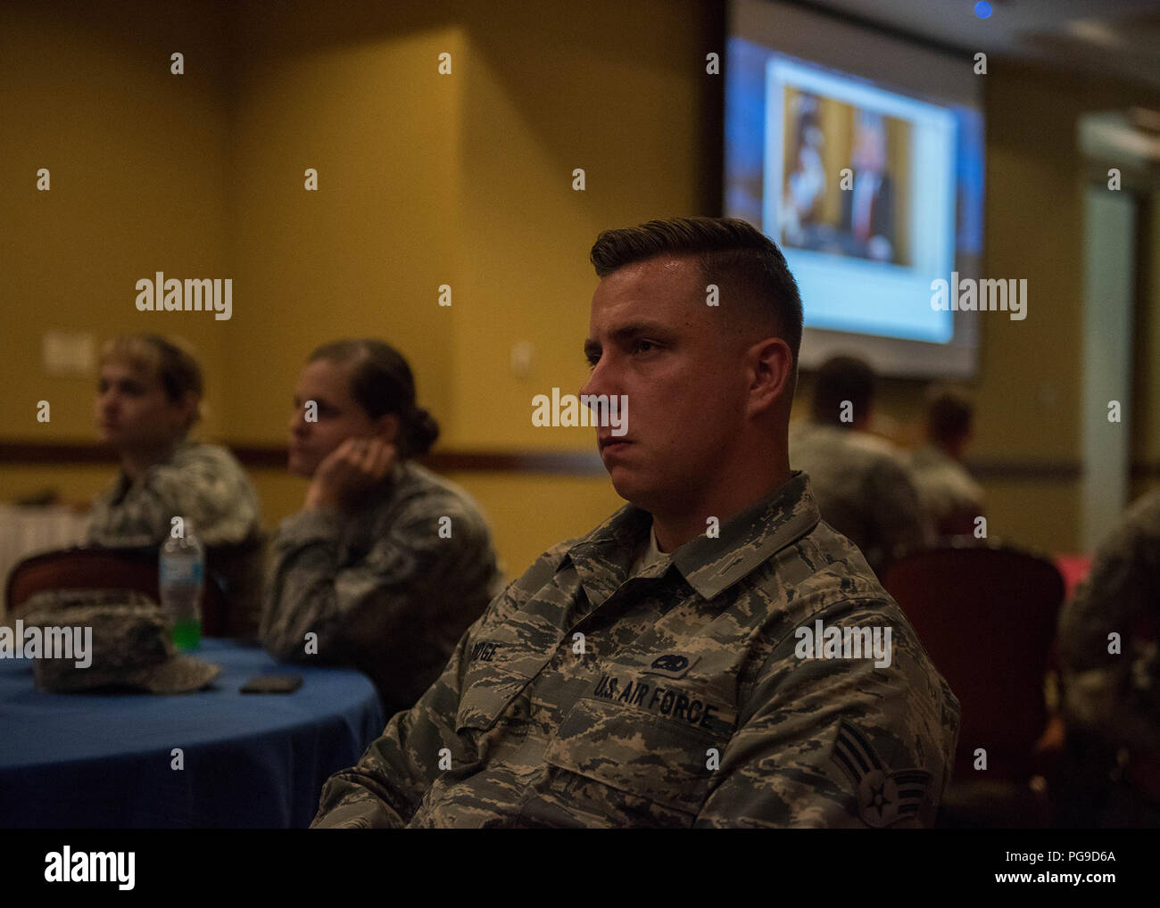 Leadership with the 1st Special Operations Wing and members of Airman ...