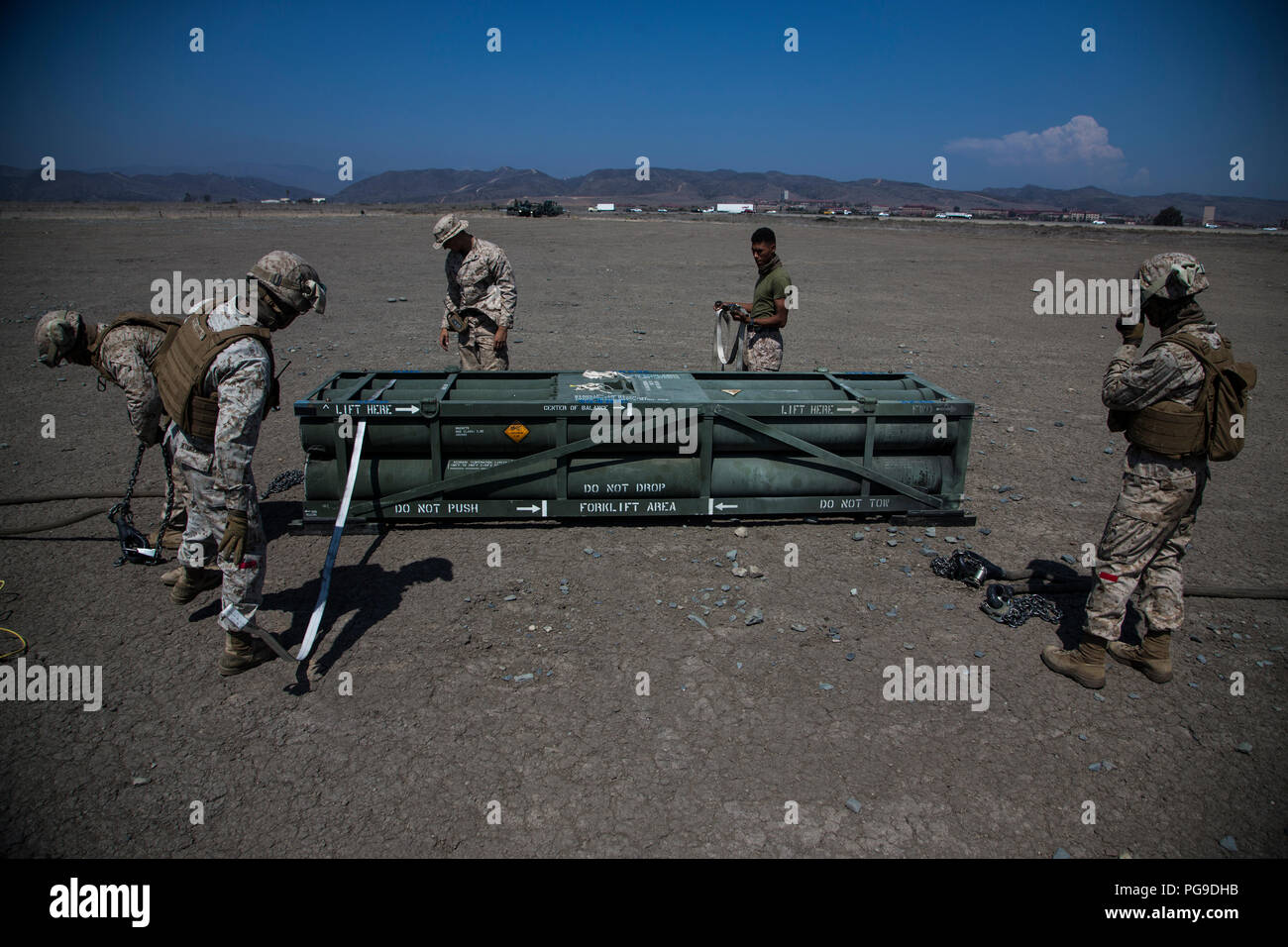 Lift pods hi-res stock photography and images - Alamy