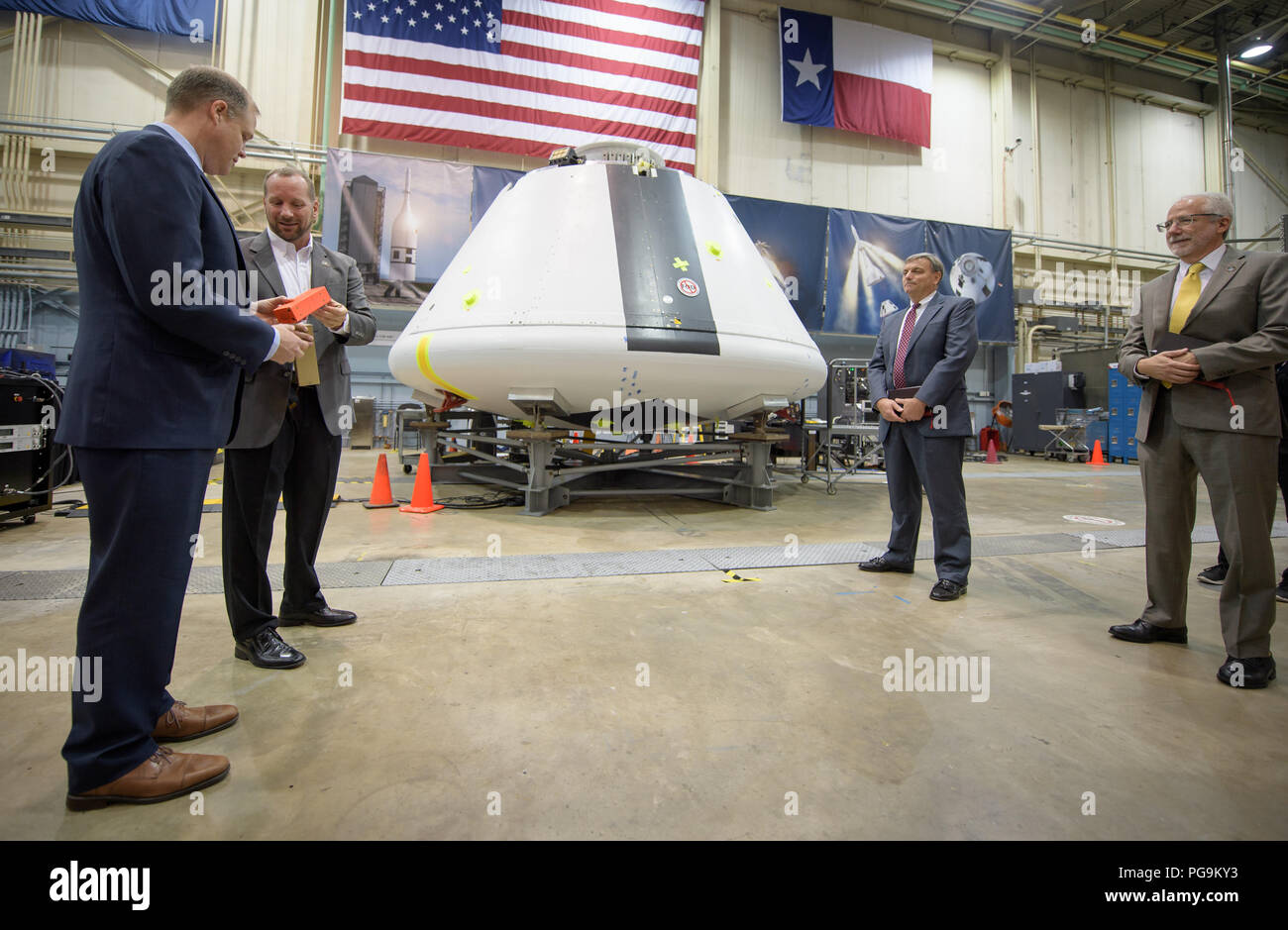 2018 orion crew module hi-res stock photography and images - Alamy
