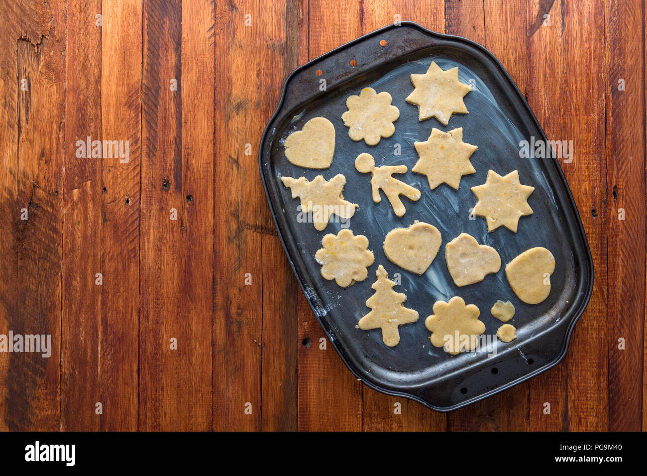 Star cookies on tray hi-res stock photography and images - Alamy