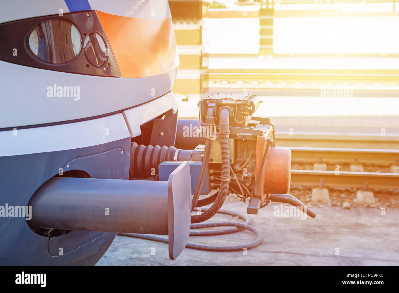 Train coupler hi-res stock photography and images - Alamy