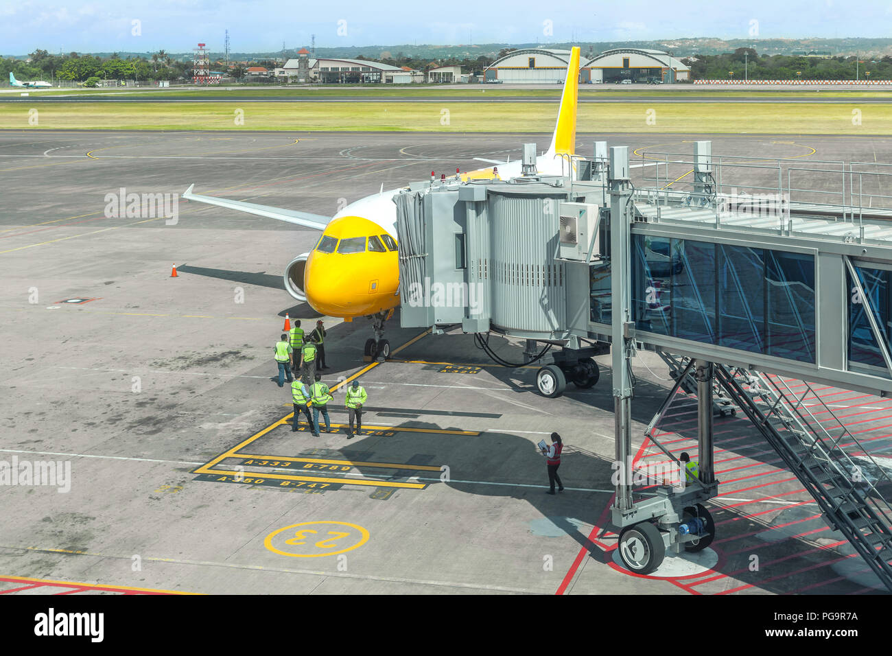 Boarding Plane Ramp High Resolution Stock Photography and Images - Alamy