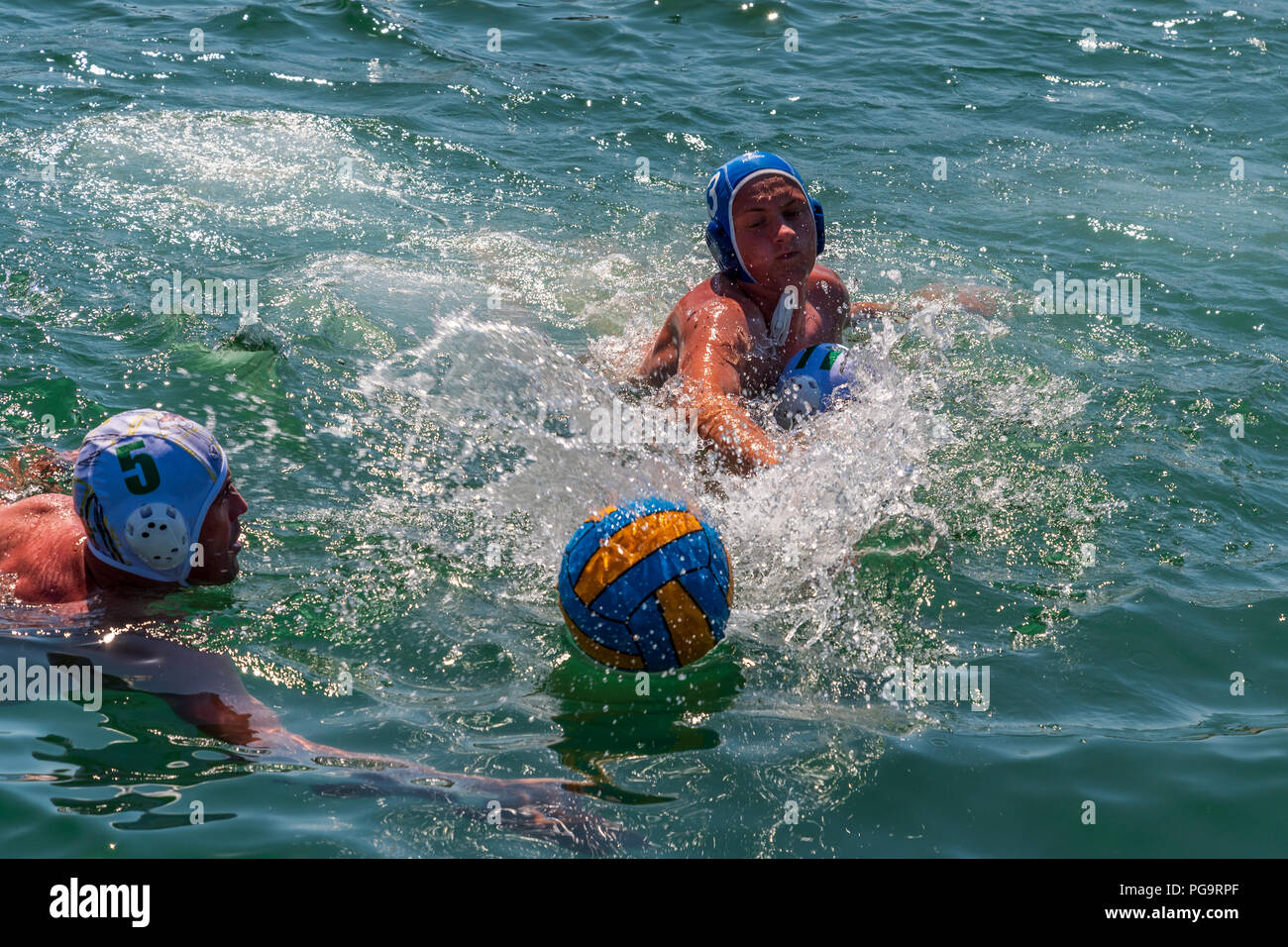 Water polo hi-res stock photography and images - Alamy