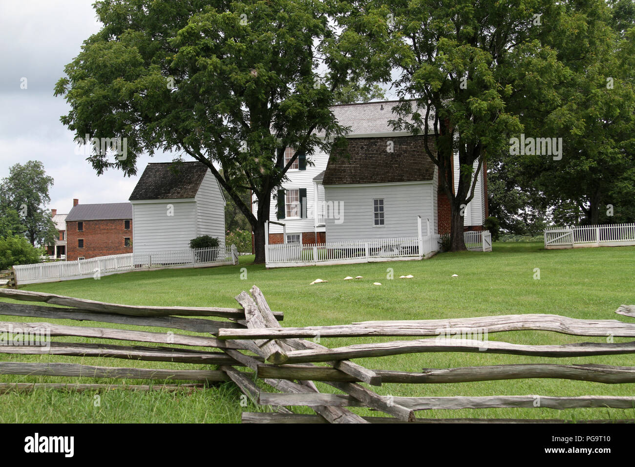 Bocock–Isbell House, with outdoor kitchen and smokehouse, built in 1850 ...