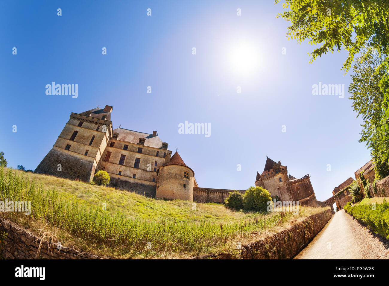 Chateau de biron hi-res stock photography and images - Alamy