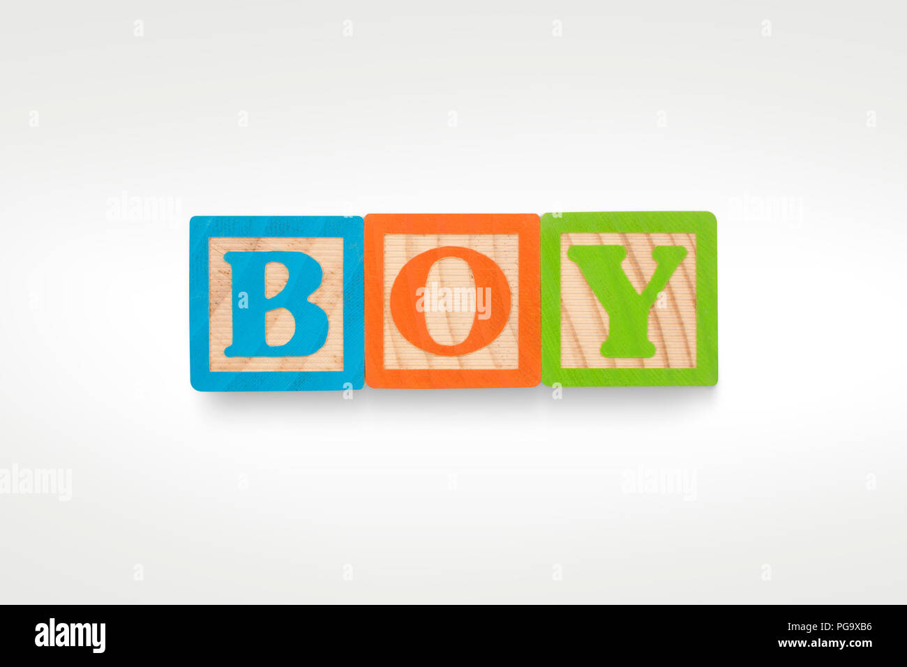Boy building blocks hi-res stock photography and images - Alamy