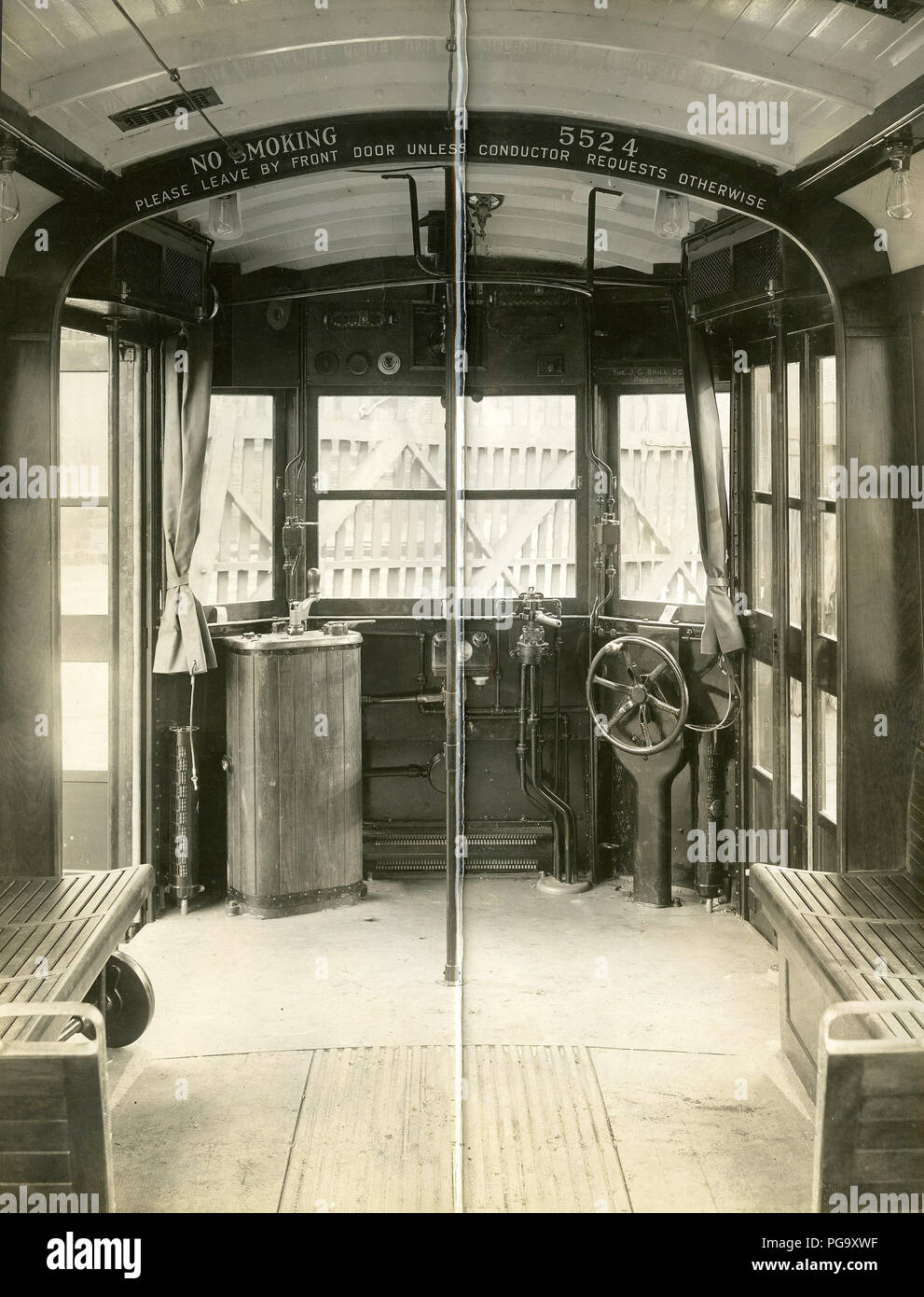 1920s trolley car hi-res stock photography and images - Alamy