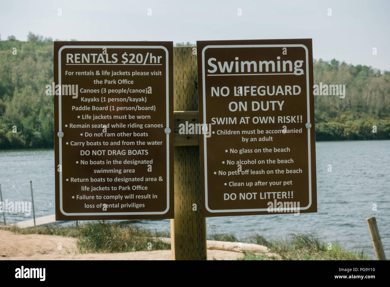 Boat launch signage hi-res stock photography and images - Alamy