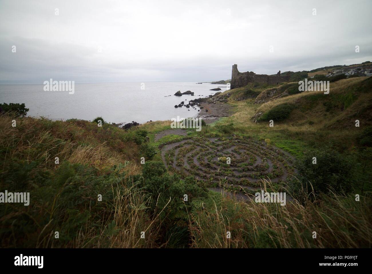 Scottish castle maze hi-res stock photography and images - Alamy