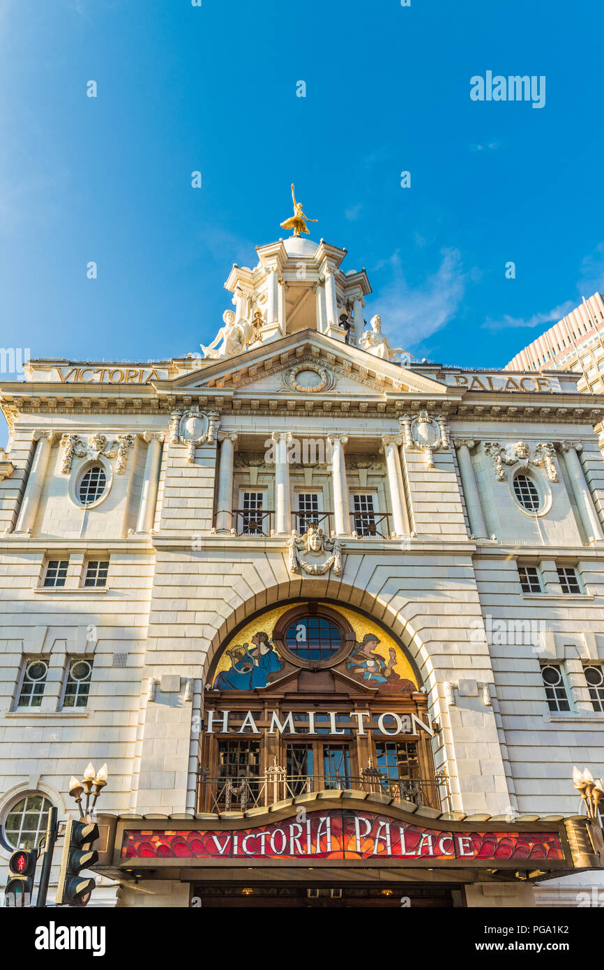 Victoria palace theater hi-res stock photography and images - Alamy