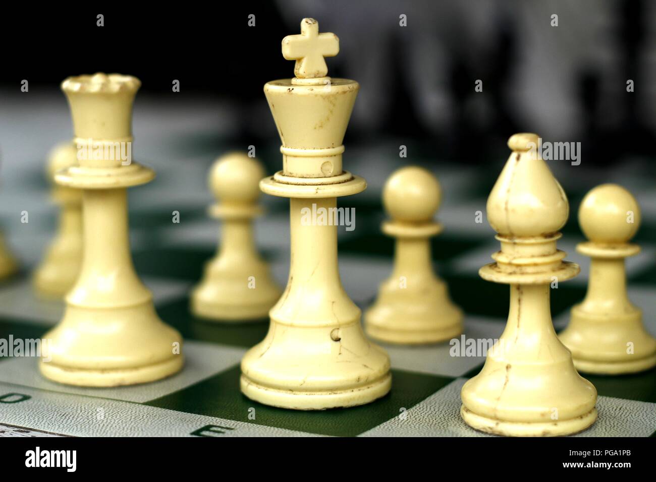 Close up photo of chess pieces on a chess board Stock Photo - Alamy