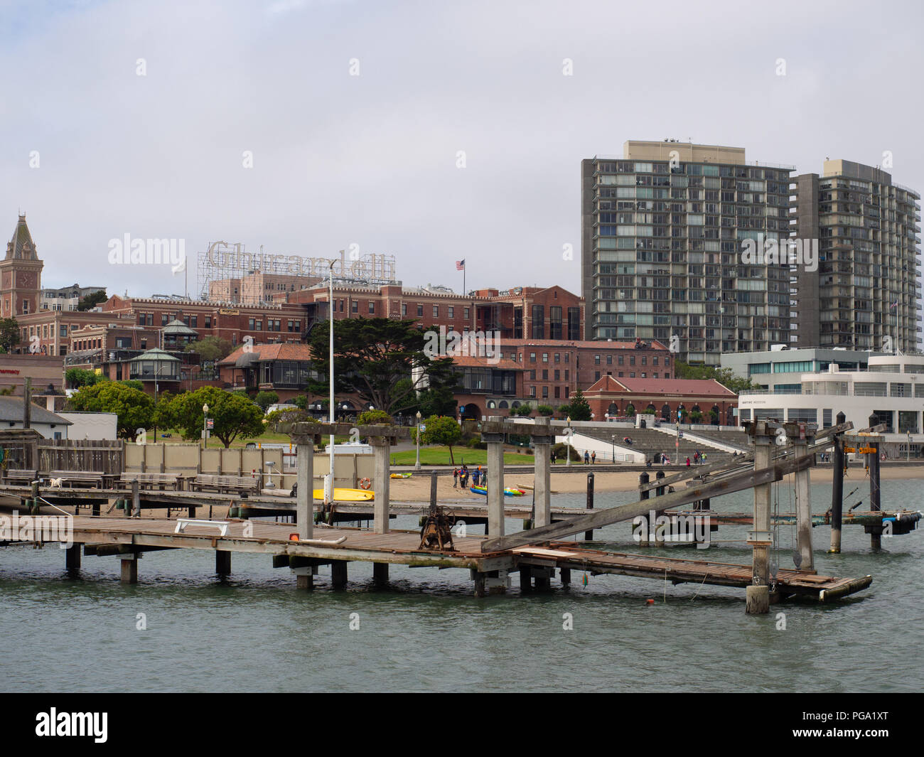 Wharf jetty pier hi-res stock photography and images - Alamy
