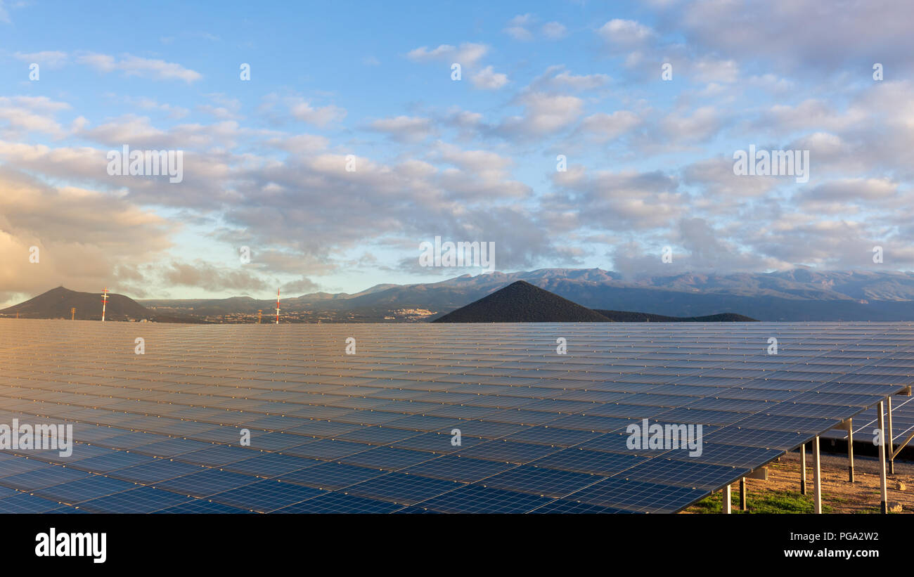 Group of solar and photovoltaic panels for electric power production ...