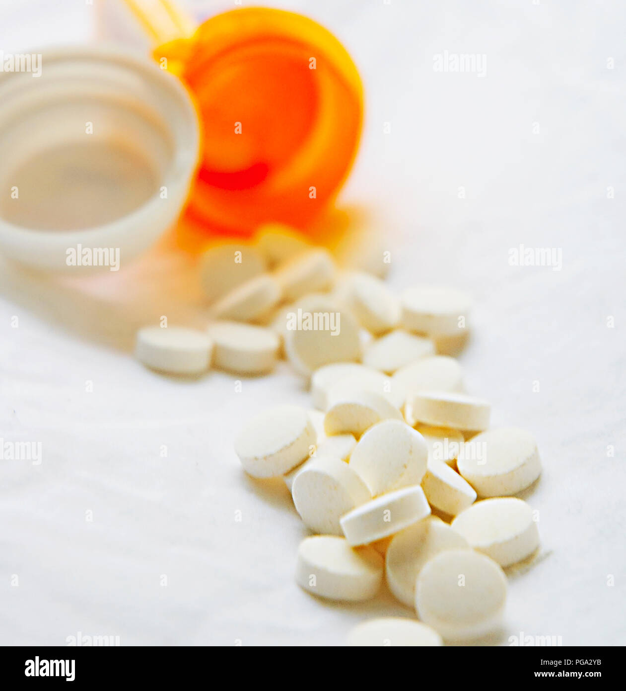 Lone bottle hi-res stock photography and images - Alamy