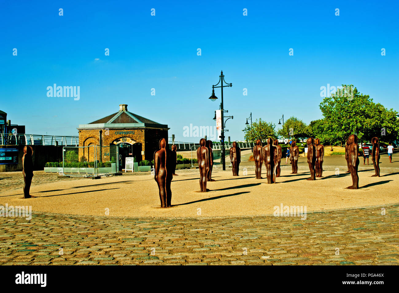 Figure Sculptures, Royal Arsenal Riverside, Woolwich Arsenal, London ...