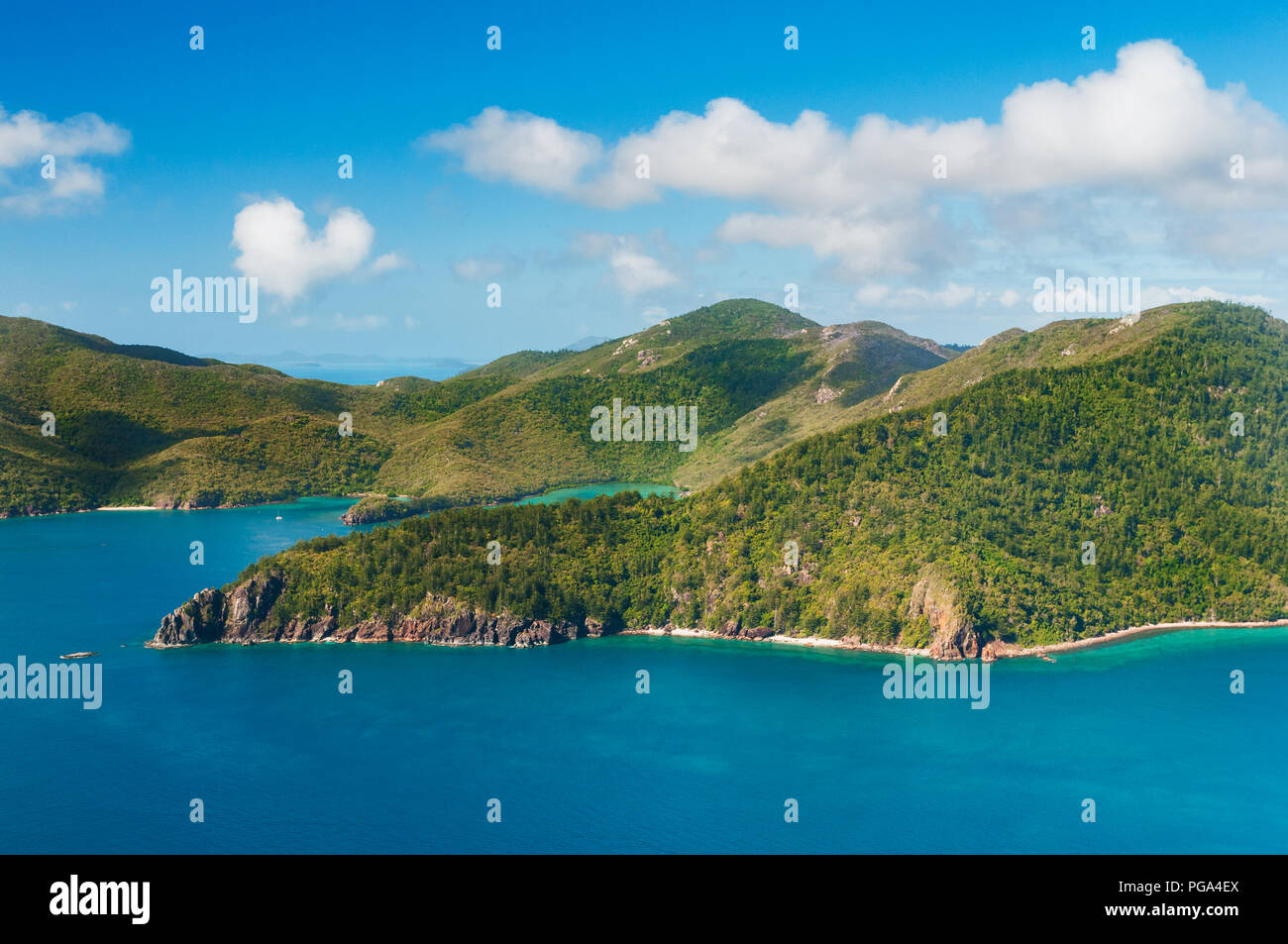 Beautiful Hook Island in the famous Whitsundays Stock Photo - Alamy