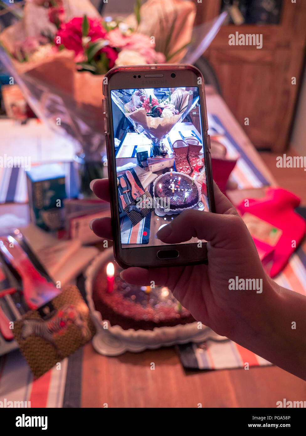Smart tea party hi-res stock photography and images - Alamy